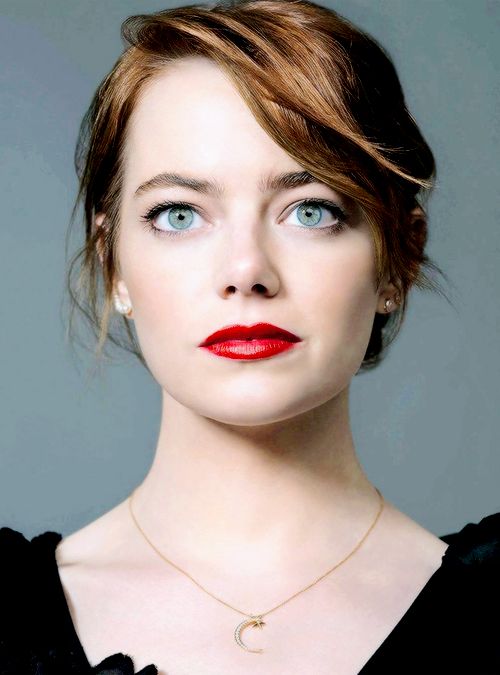 Emma Stone Wiki Height Weight Body Statistics Emma Stone Wiki Height Weight Body Statistics