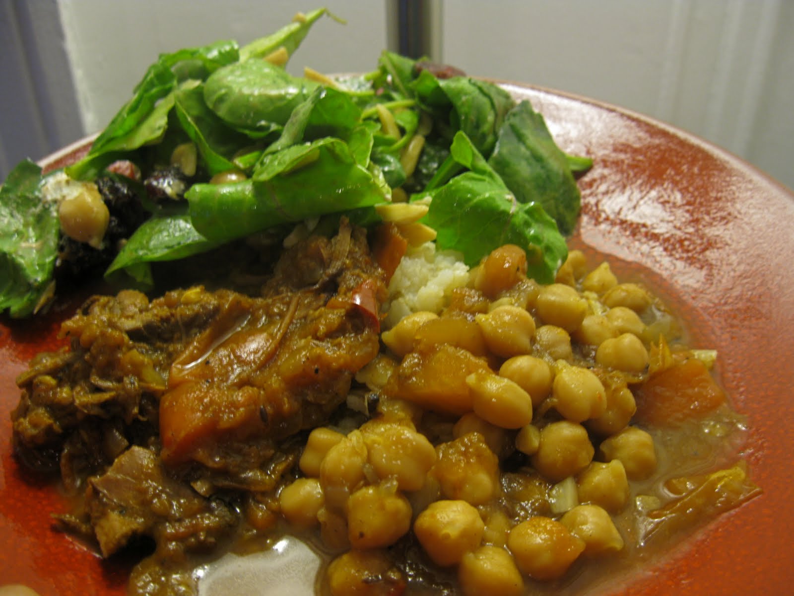 Nibbling Gypsy: Hunger Games Dinner: A Menu for Meat Eaters and Vegetarians