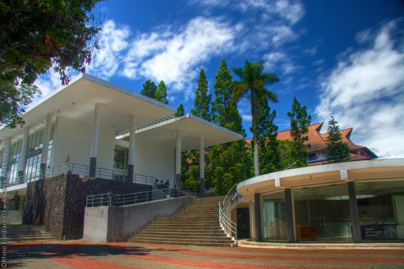 September 2015 - Dedi Sjahrir Panigoro