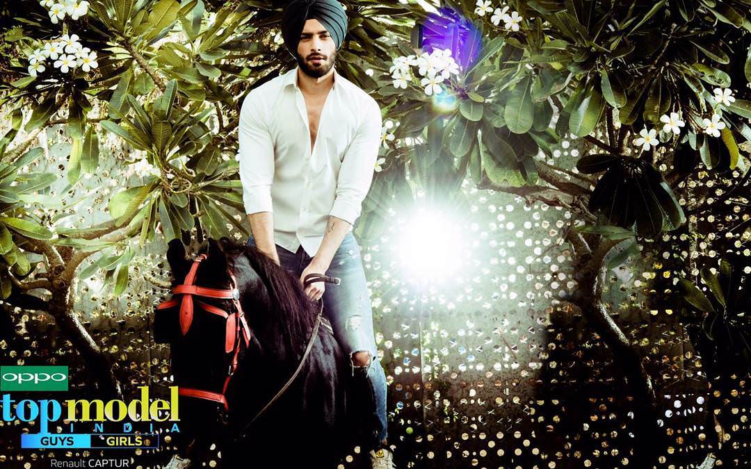 Top Model India Cycle 1 5th Episode : Posing with a Horse Photo Shoot ...