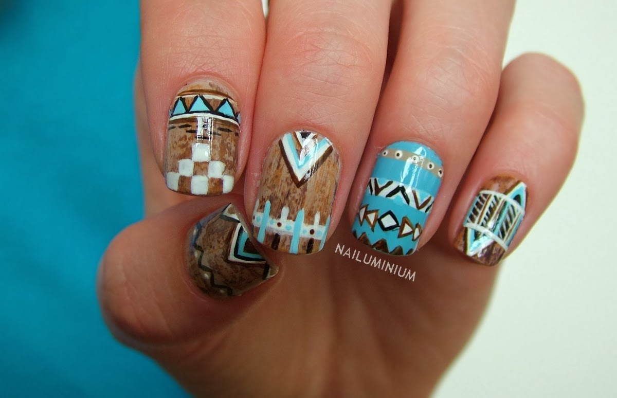 Nailuminium: Wooden, Blue and Aztec