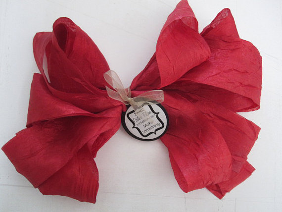 Cathie Filian: Tutorial: Ribbon and Pearl Rose Pin.... Perfect for ...