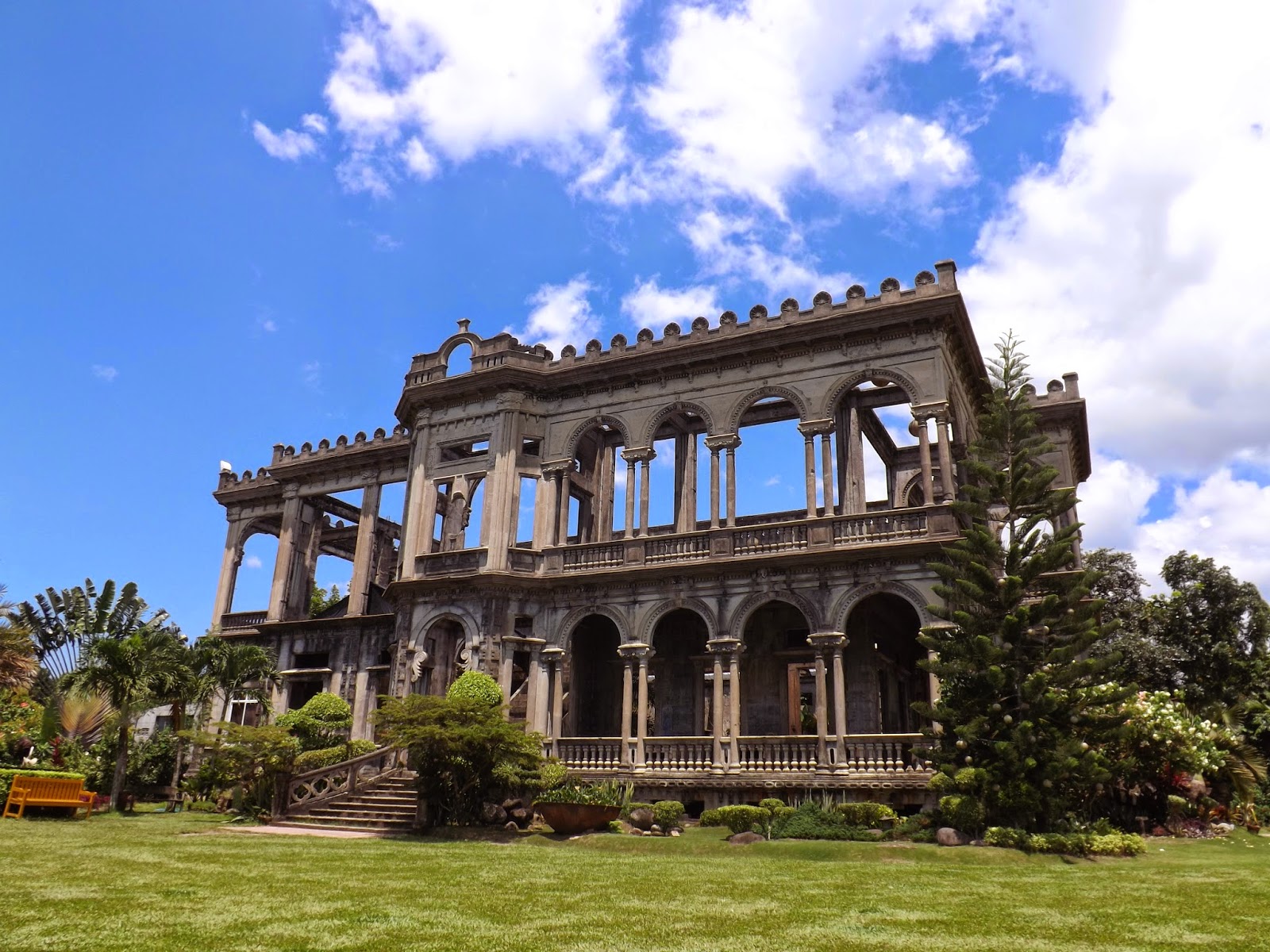 TRAVEL GUIDE TO THE RUINS IN TALISAY - Touristang Pobre