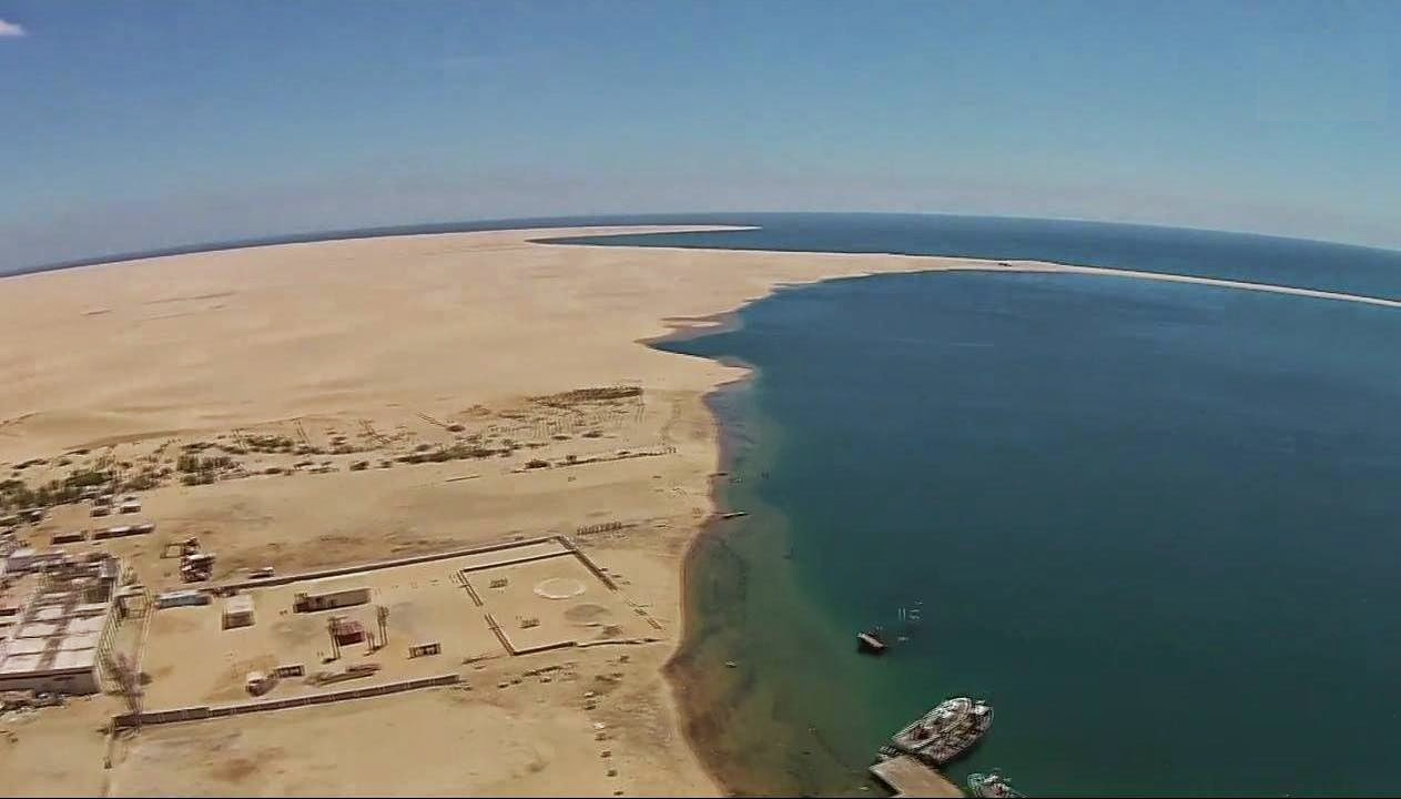 tropicalia: " Angra das Aldeias, Porto Alexandre, Tômbwa, Angola"