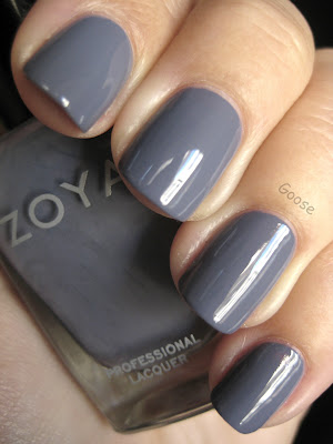 Goose's Glitter: Zoya Swatches - Greys and Blues (pic heavy!)