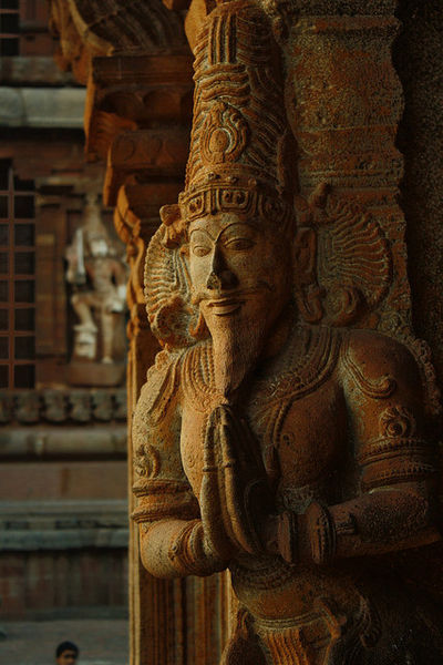 Tamilnadu Tourism: Brihadeeswarar Temple – Sculptures