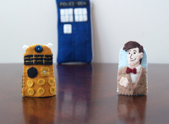 Nerdy Strawberry: Finger Puppets