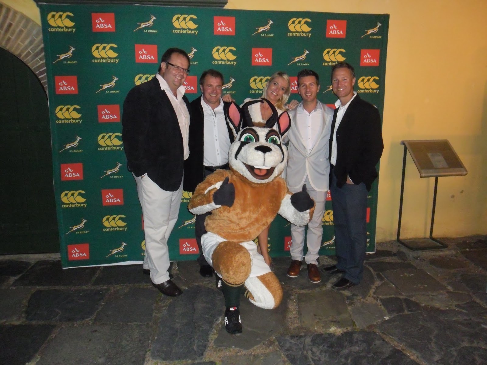 Sports Trader reports back : The shirtless wait is over, latest ...