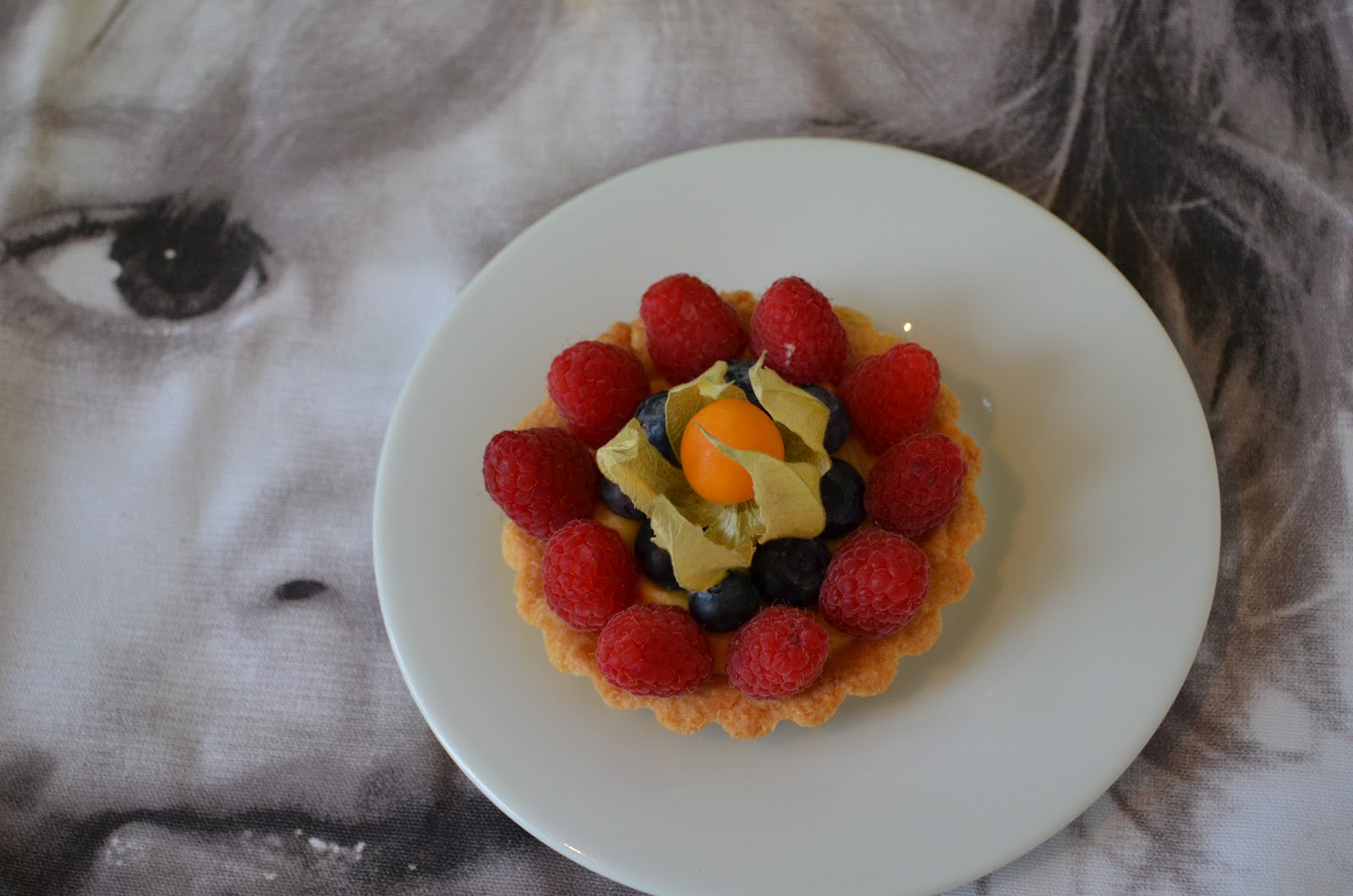 Miss Dahls baked love: Bær-terte