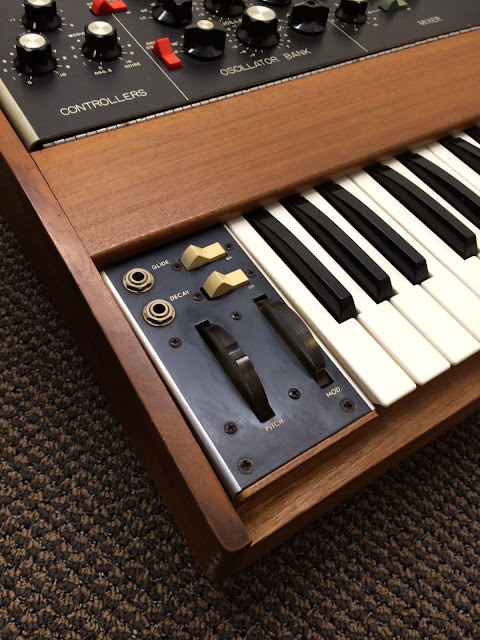 MATRIXSYNTH: 1972 Moog Minimoog D Synthesizer - RA Boards & Clear Wheels