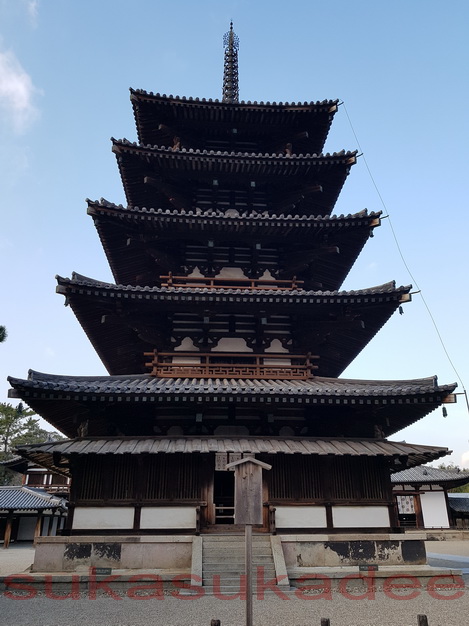 Kuil Horyuji, Bangunan Kayu Tertua di Dunia - sukasukadee