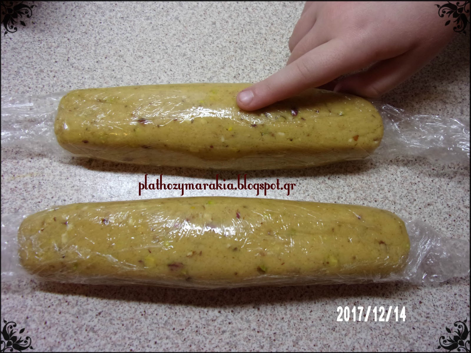 ΠΛΑΘΩ ΖΥΜΑΡΑΚΙΑ ΜΕ ΤΑ ΔΥΟ ΧΕΡΑΚΙΑ ..: ΜΠΙΣΚΌΤΑ-COOKIES ΜΕ ΦΥΣΤΙΚΙΑ ...