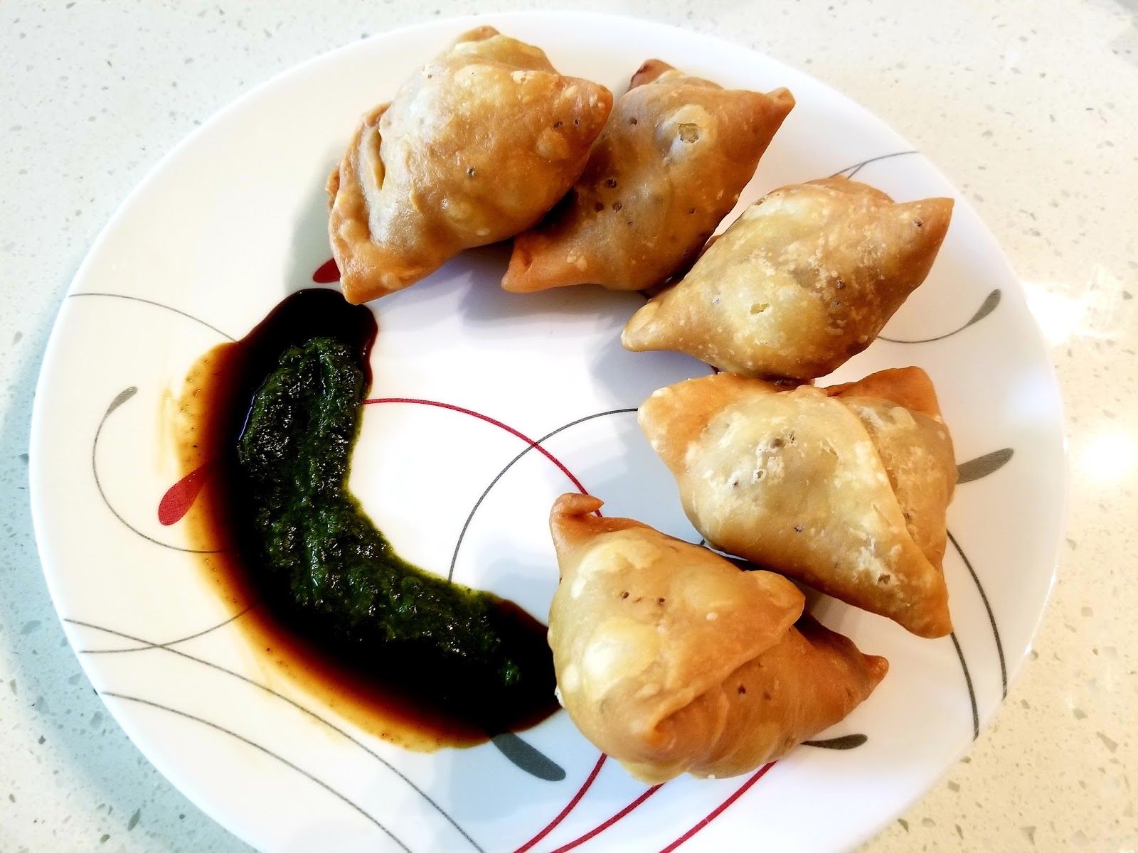 Yummy food in Tummy: Shahi Samosa receipe