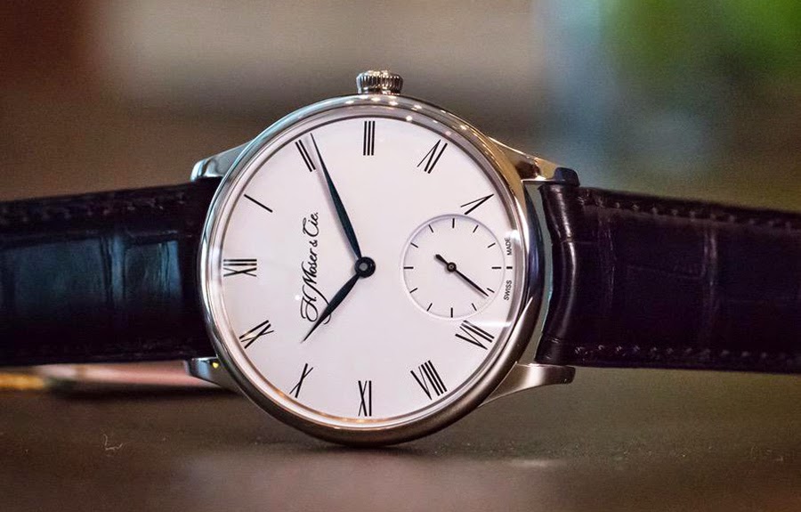 H. Moser & Cie. - Venturer Small Seconds with Roman Numerals | Time and ...