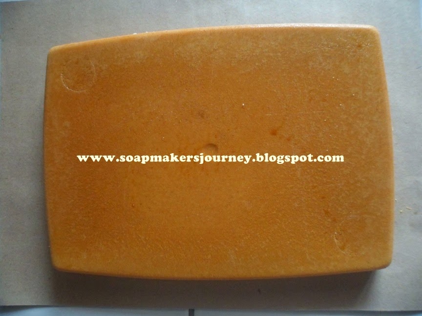 Membuat Sabun Alami / Herbal (2)