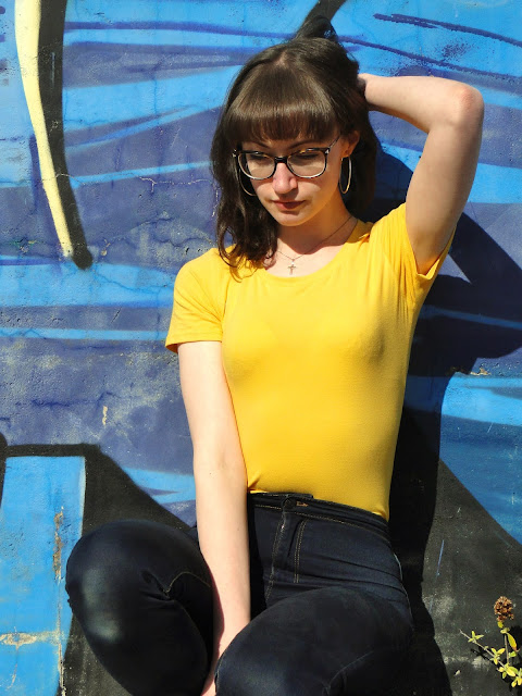 Looks Like I Made It: Simple Sew Miranda T-Shirt