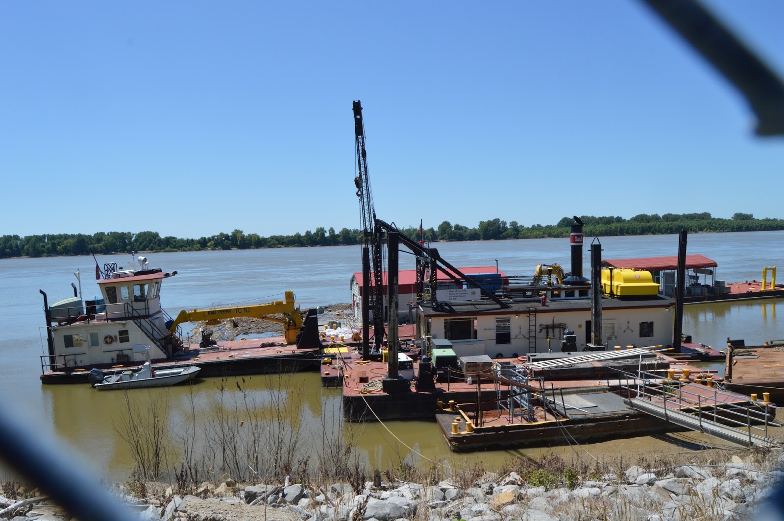 Industrial History: Ohio River Lock and Dam #52