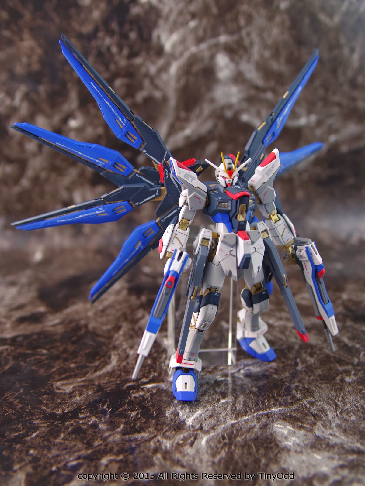 GUNDAM GUY: RG 1/144 Strike Freedom Gundam + Meteor Unit - Painted Build
