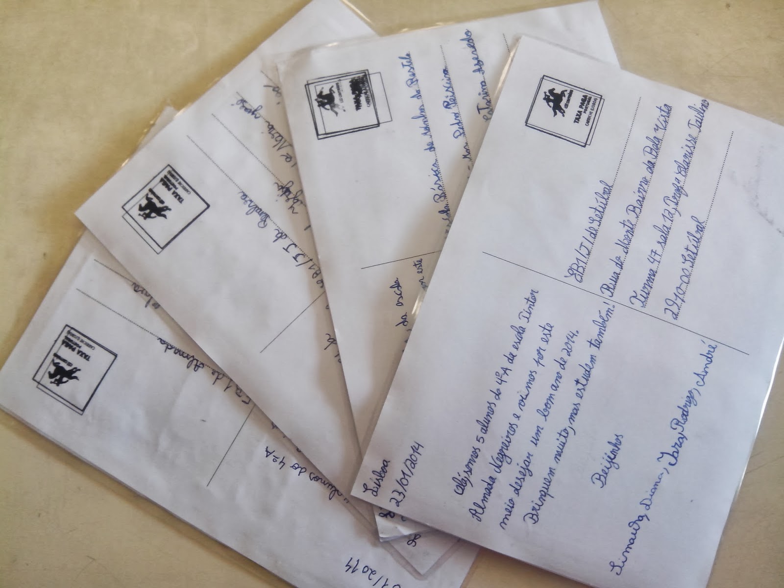 Escola Pintor Almada Negreiros: Modelo de escrita - O postal.