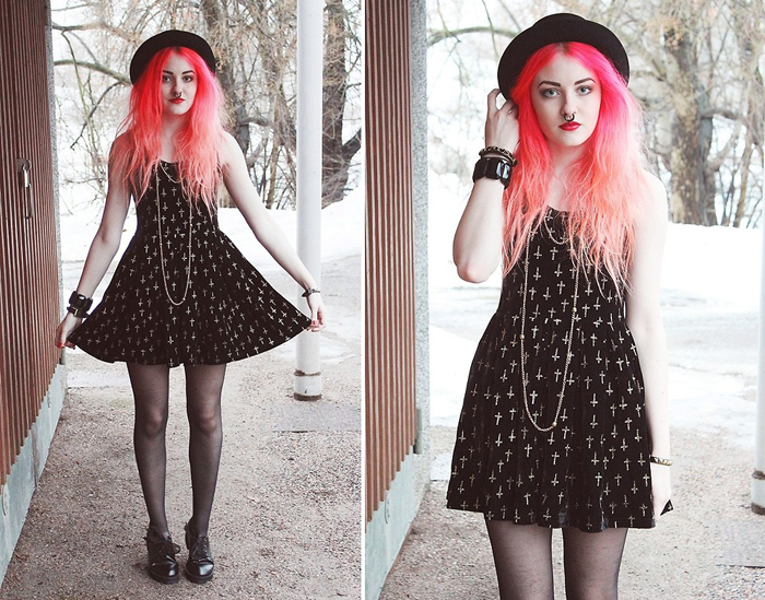 Ana Flowers: Grunge Thinspo