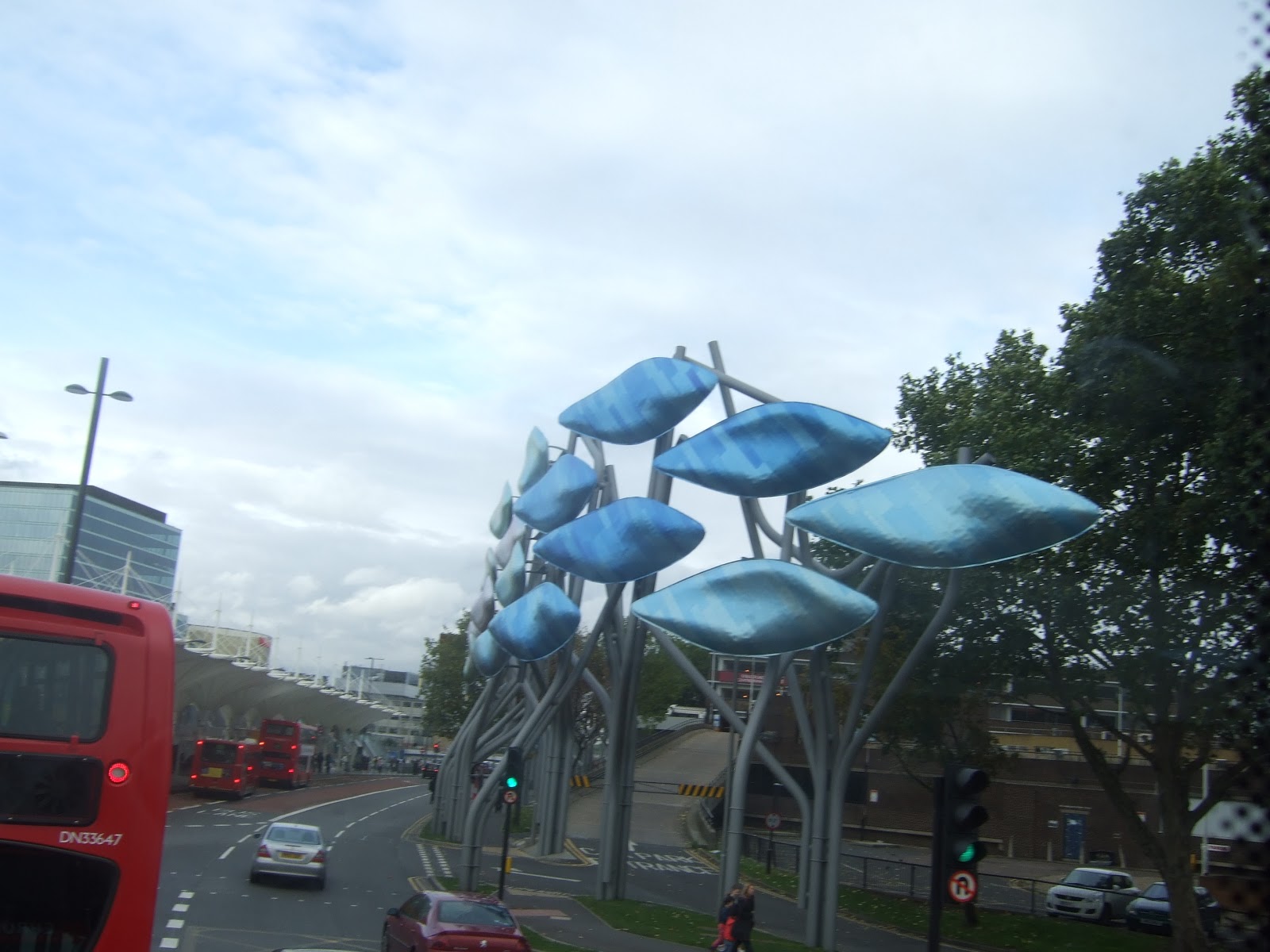 London buses one bus at a time: the return: The Number 425 Route