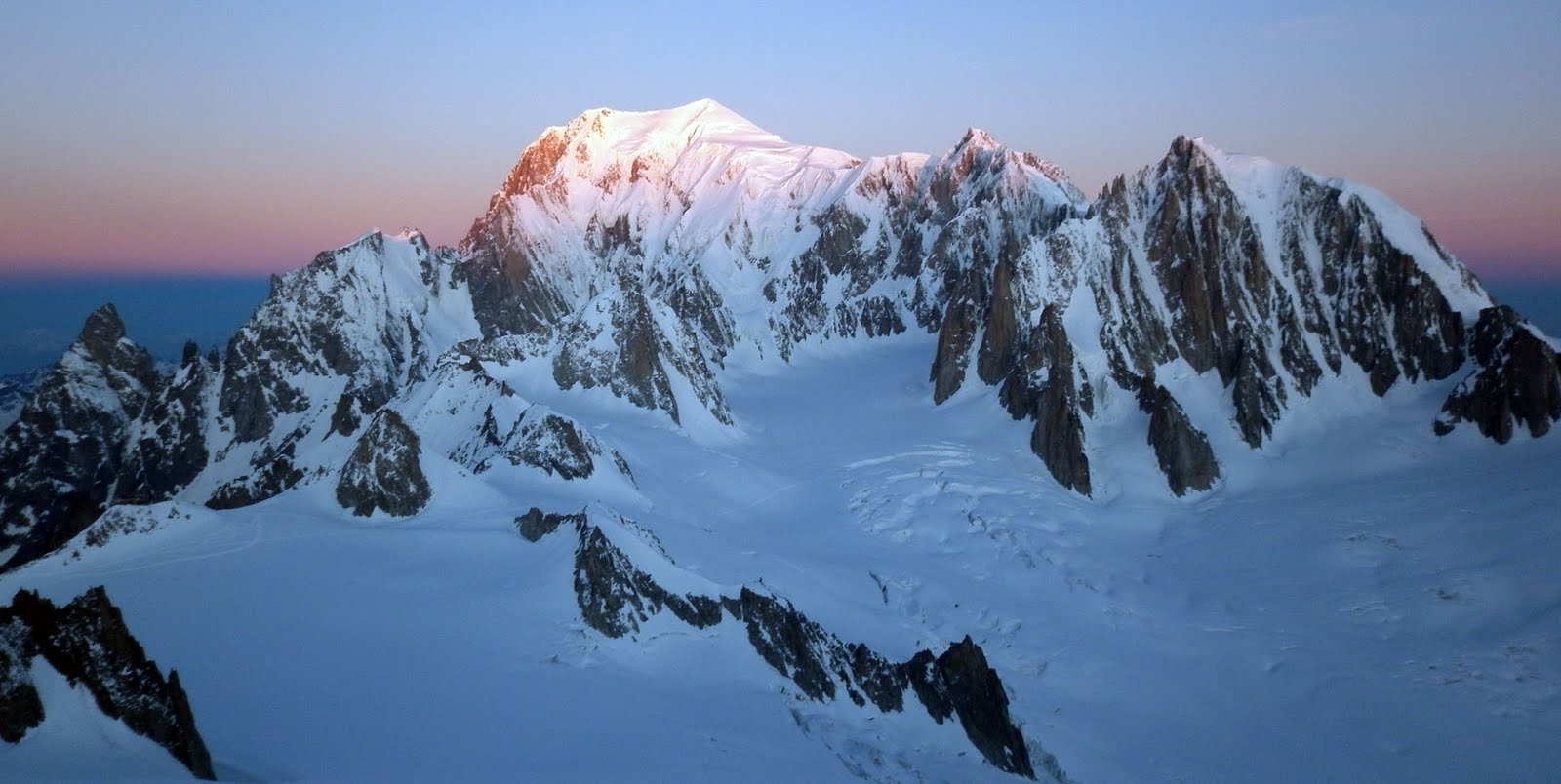 Hielo nieve y roca: Mont Blanc