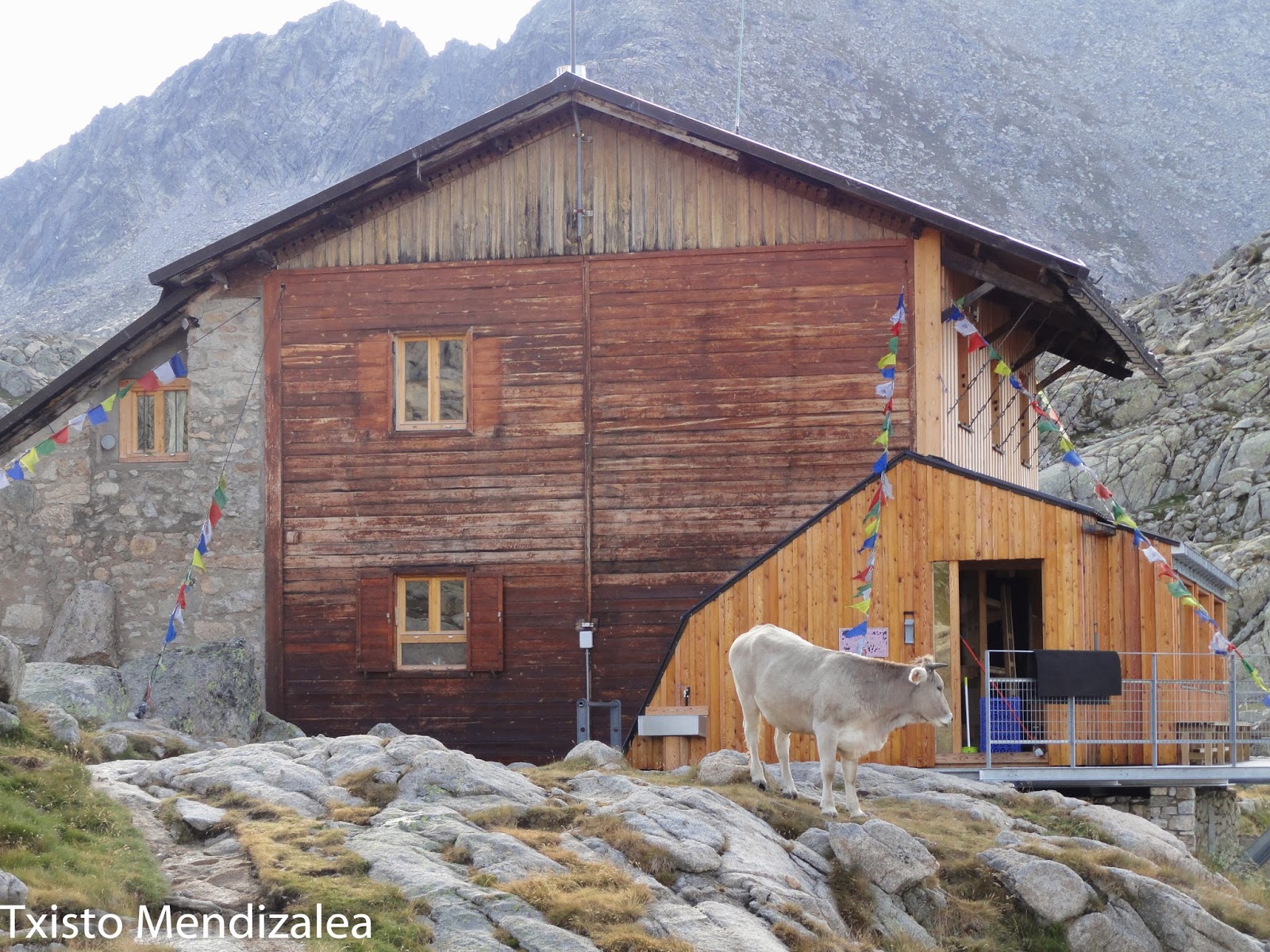 Txisto Mendigoizalea: CARROS DE FOC - REFUGIO COLOMINA REFUGIO JOSEP M ...
