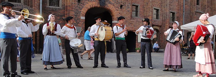 INSTRUMENTOS VASCOS ~ DANTZ-ANGO