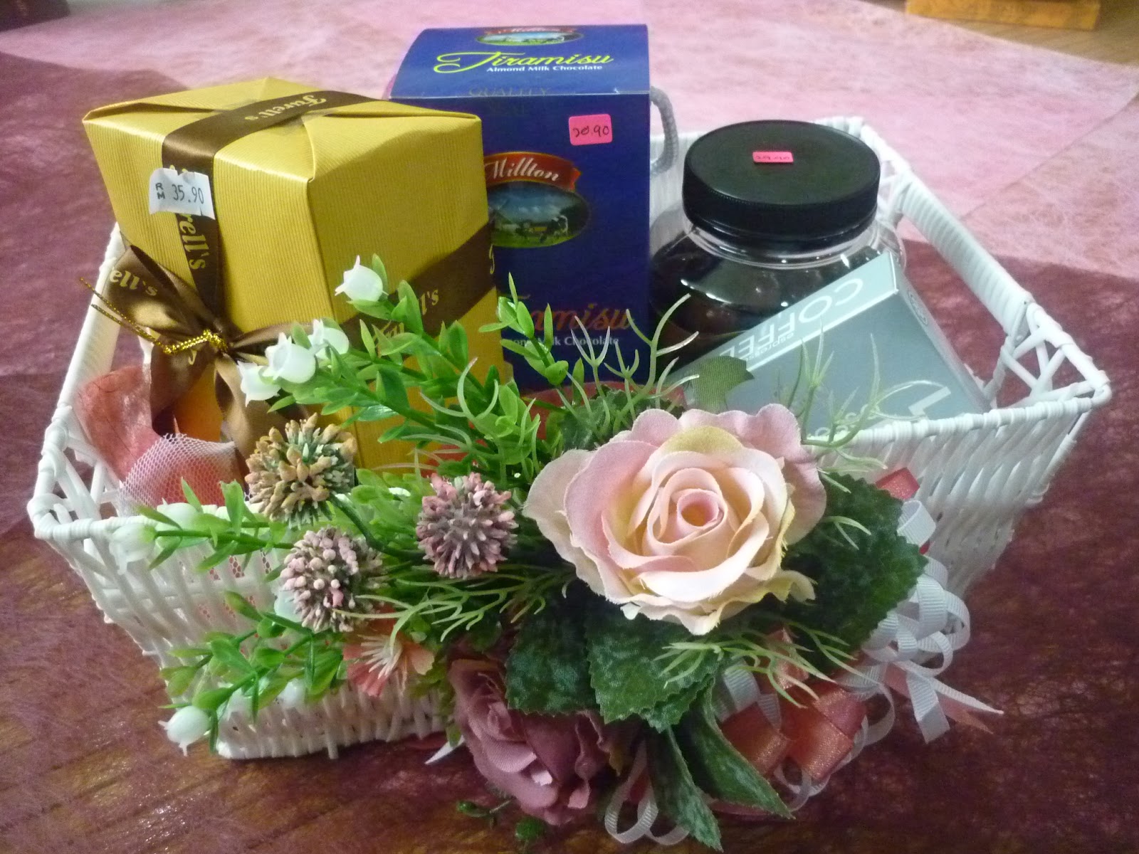 Helwani Restu: Contoh Hamper siap