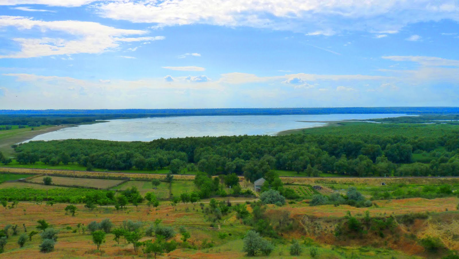 Rezervaţia ,,Prutul de jos"