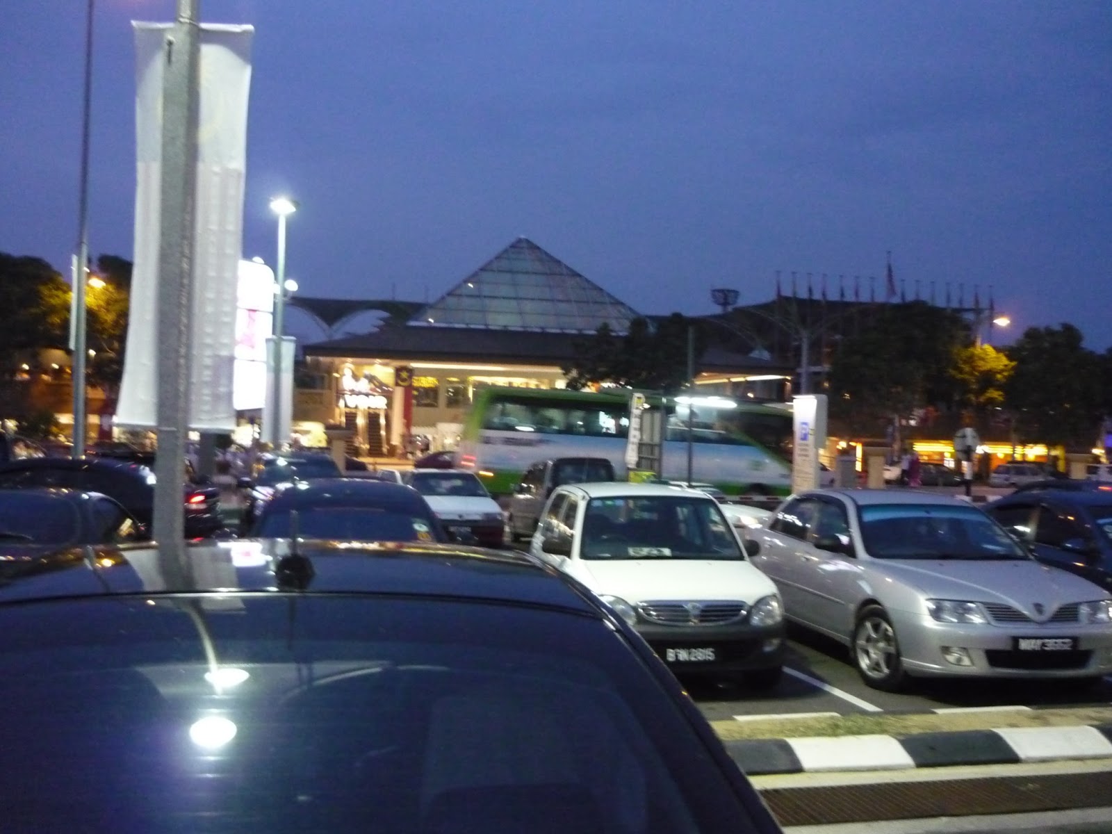 Our Journey : Malacca City - Mahkota Parade Mall