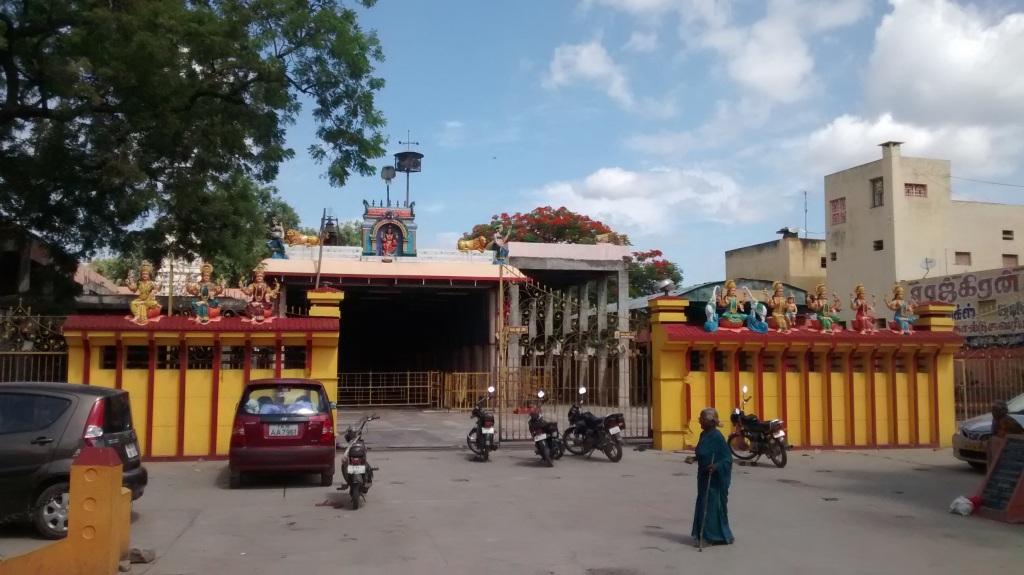 Tamilnadu Tourism: Gangai Amman Temple, Gudiyatham, Vellore
