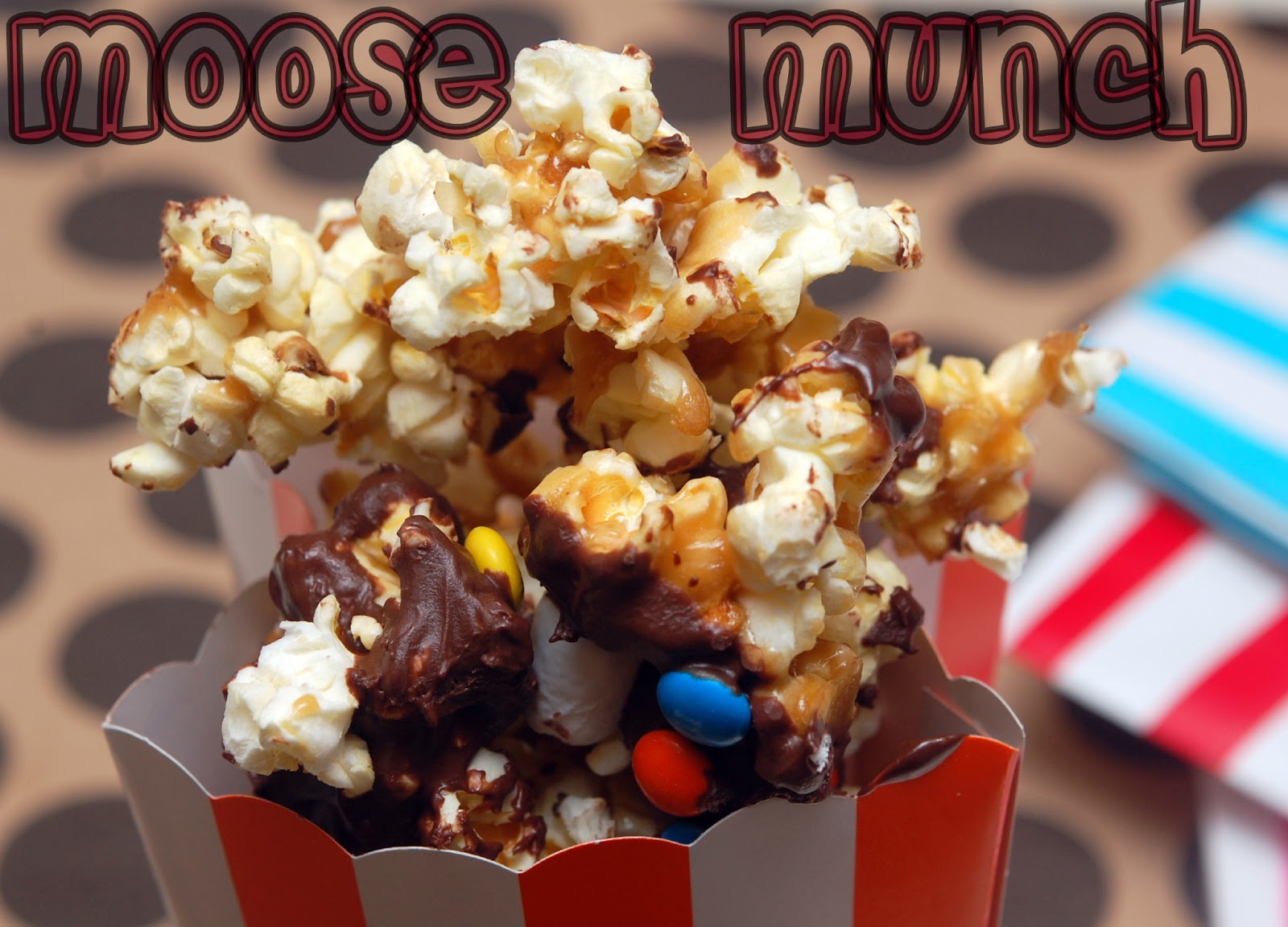 MOOSE MUNCH!! - Hugs and Cookies XOXO