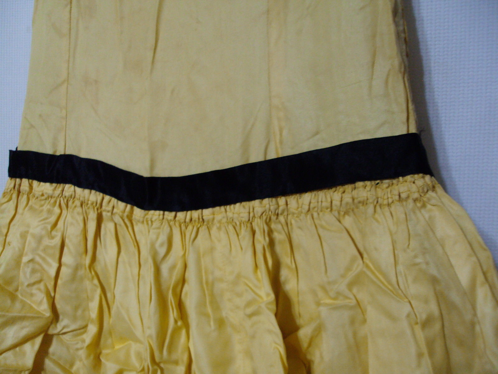 All The Pretty Dresses: Post WWI Yellow Dress