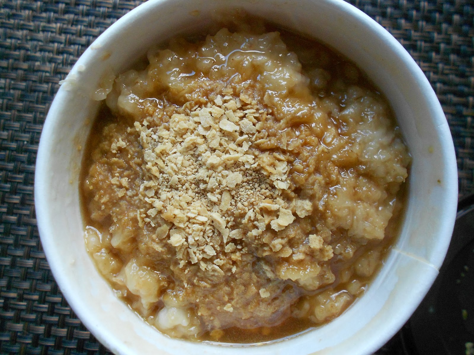 Snacking Squirrel: Maple Oatmeal