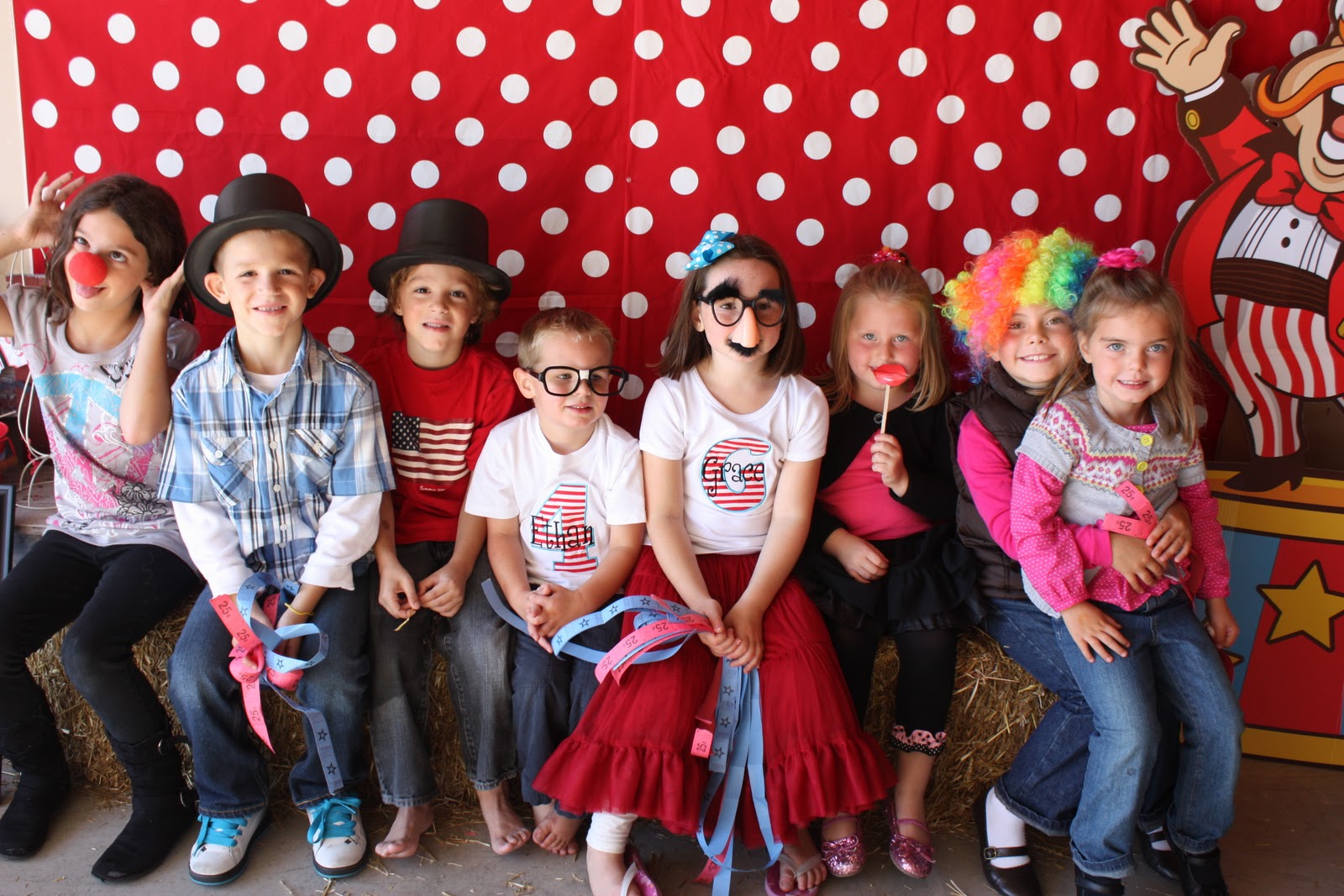 Buckets of Grace: Carnival Party Part I - Photo Booth