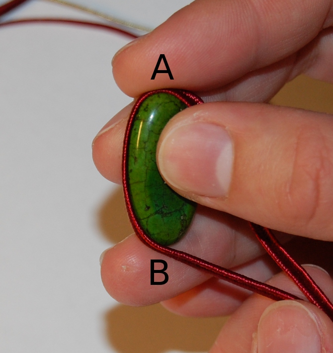 I ♥ soutache: Tutorial, or a few tips on how to create soutache earrings.