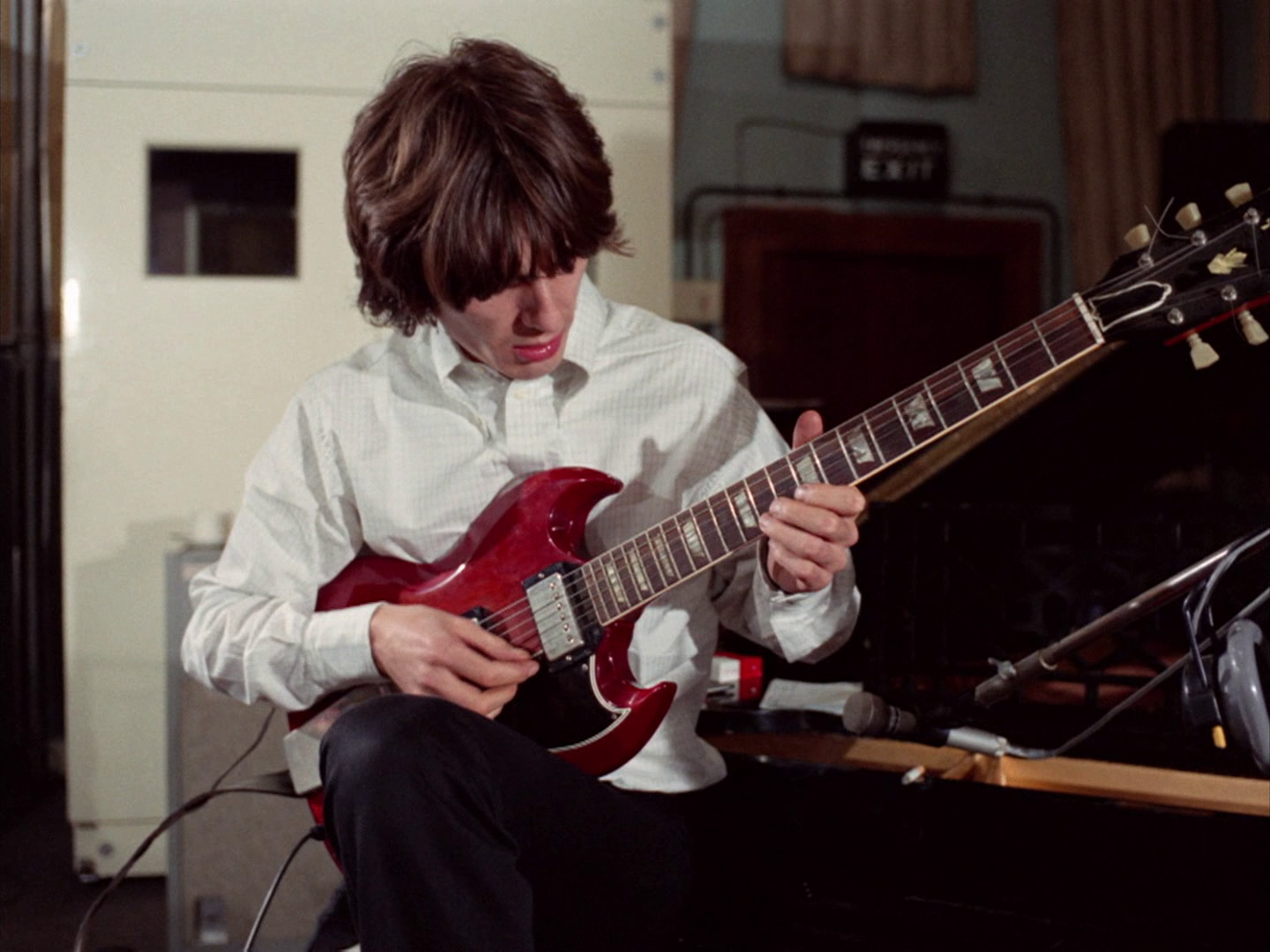 The Beatles "Hey Bulldog" HD Screen Captures - Twelwe image