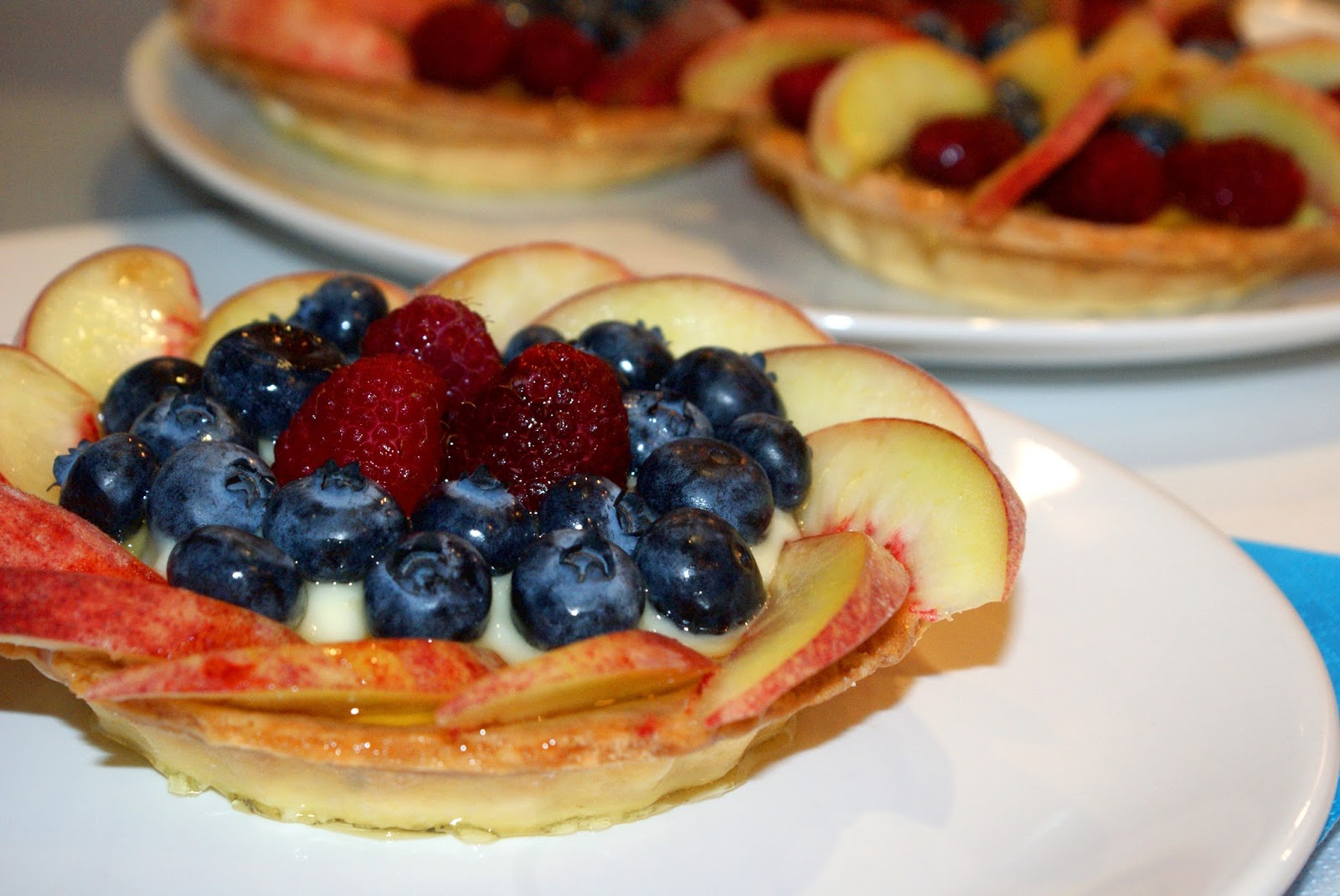 Kasinkowe gotowanie...: Mini tarty z owocami