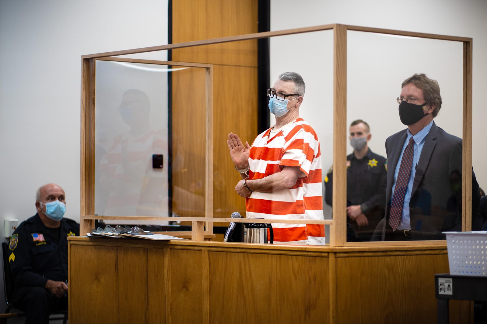 Paul Snow pleads guilty to killing mother and sister Sentenced to 25 ...