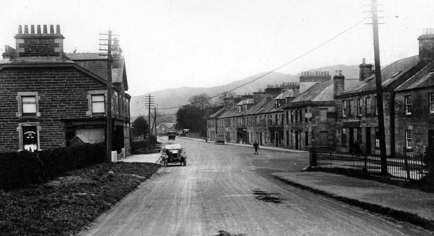 Tour Scotland: Old Photograph Main Street Bridge Of Earn Perthshire ...