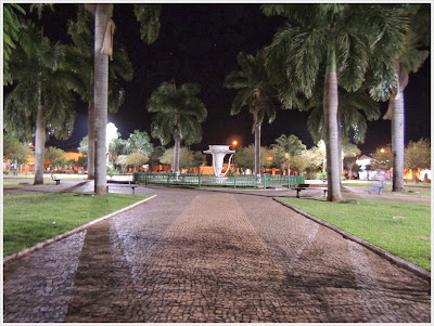 Guaraci divisa com Minas: Guaraci-SP _Imagens de 2013