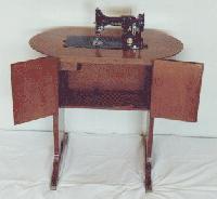 Photos of Singer Featherweight 221: Model 68 Cabinet, Table Extension ...