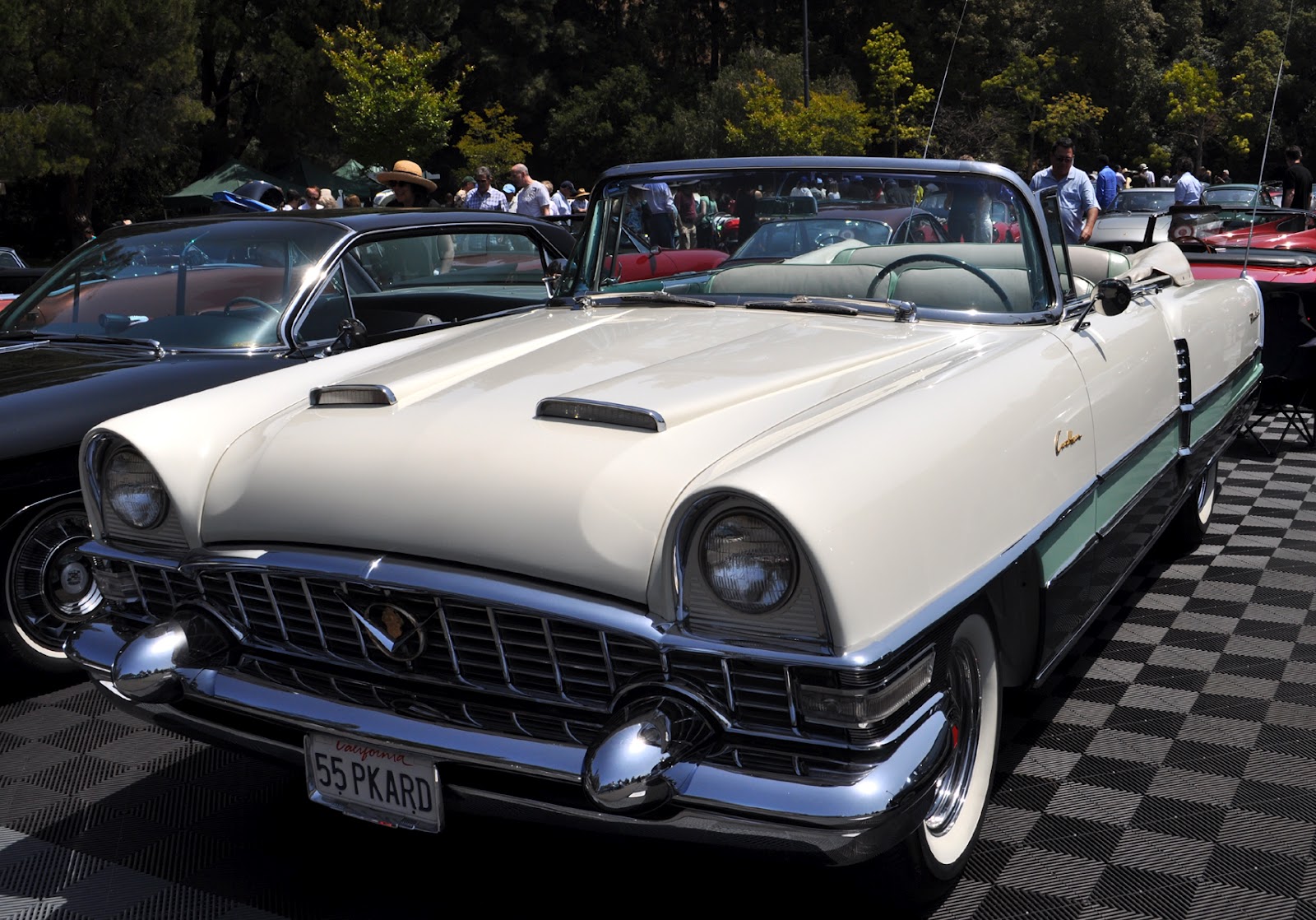 Just A Car Guy: Packard Clipper... one huge car