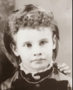 Mistress of the Murder Castle: February 2014