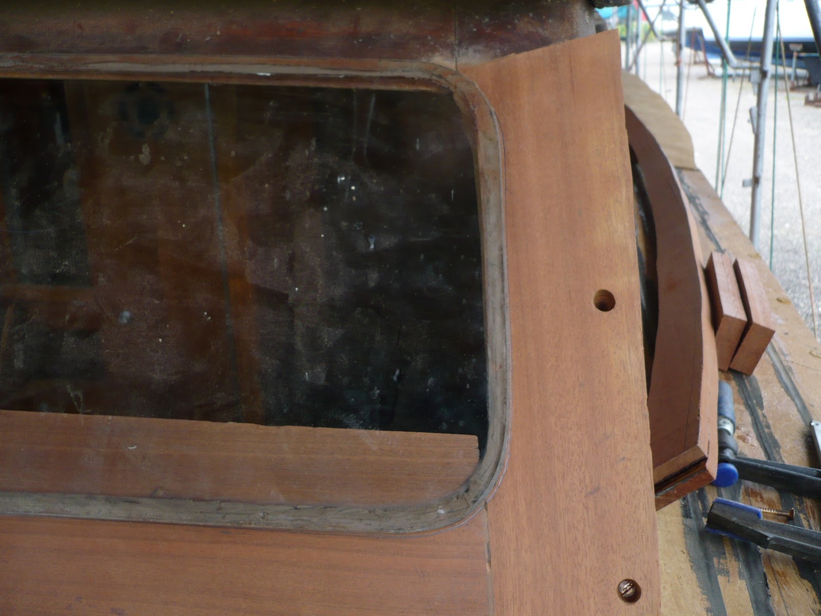 Storebro 34 Rebuilt: Replacement window frames