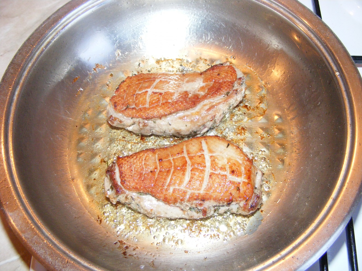 Piept de rata cu prune | Preparatedevis.ro