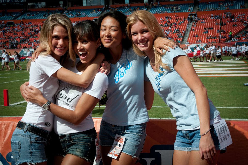 Caroline Gleason Management: CGM Girls at the Miami Dolphins vs ...