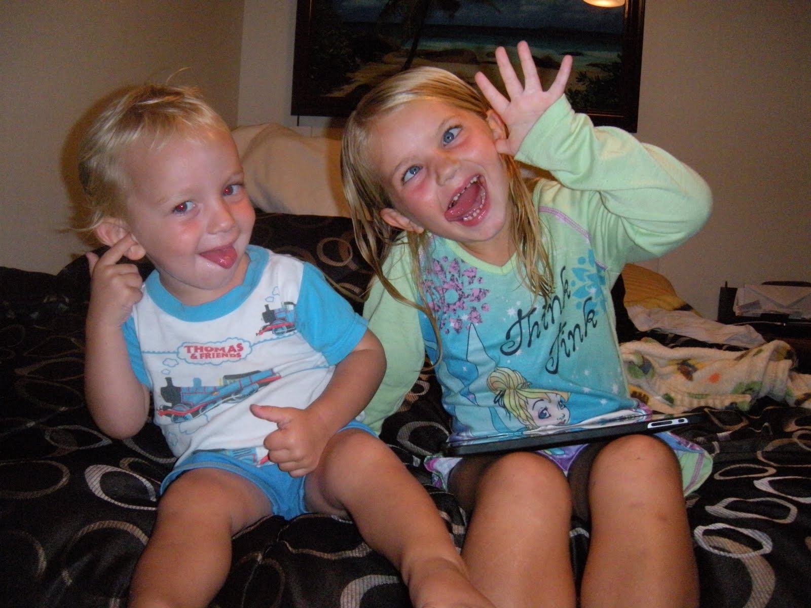 The Lee Ohana: Just random pictures of my cute babies!