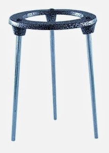 Materiales de laboratorio.: tripie